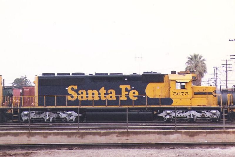 SD 40-2 5075